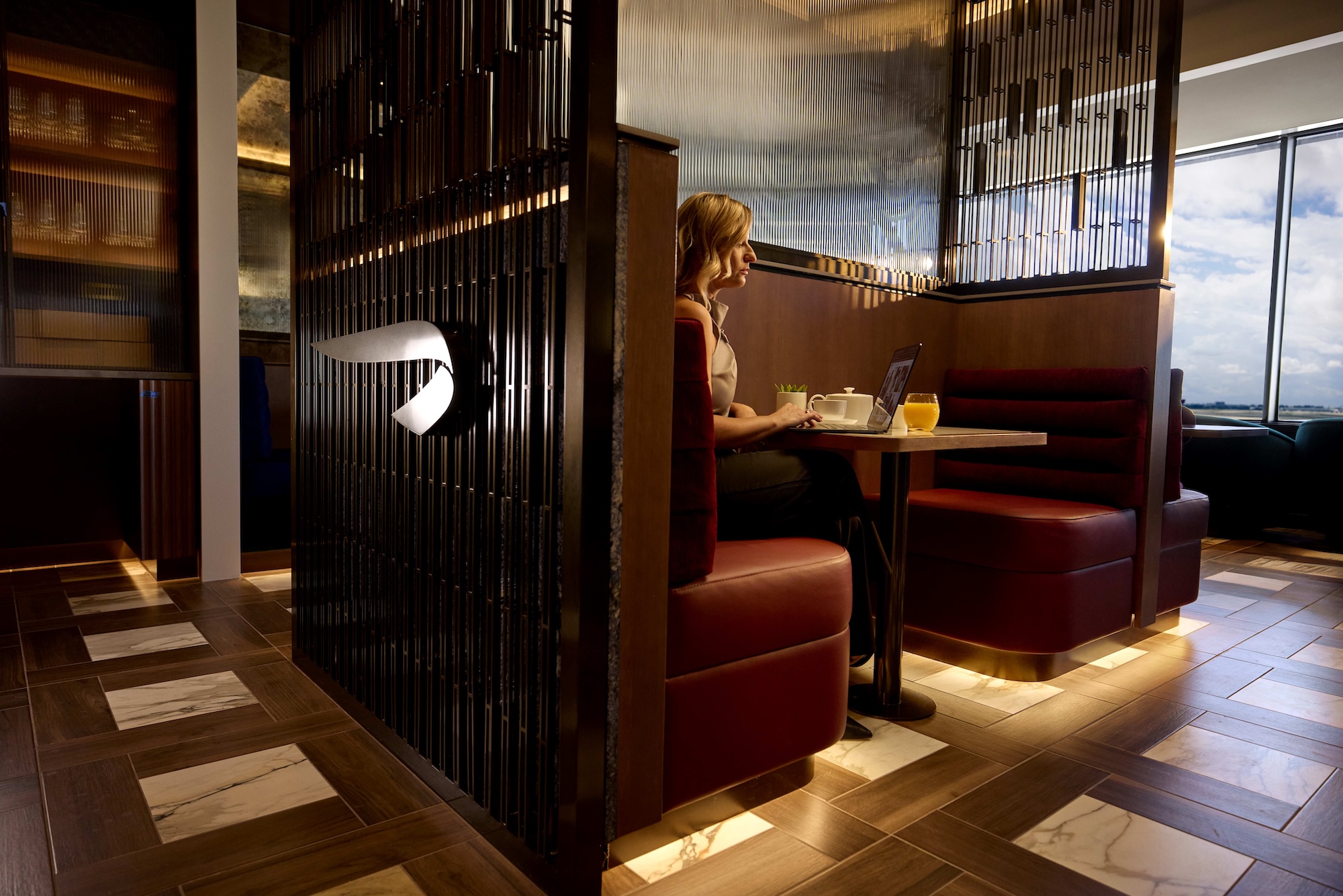 New Swanky British Airways Lounge Opens at MIA With Privacy Pods