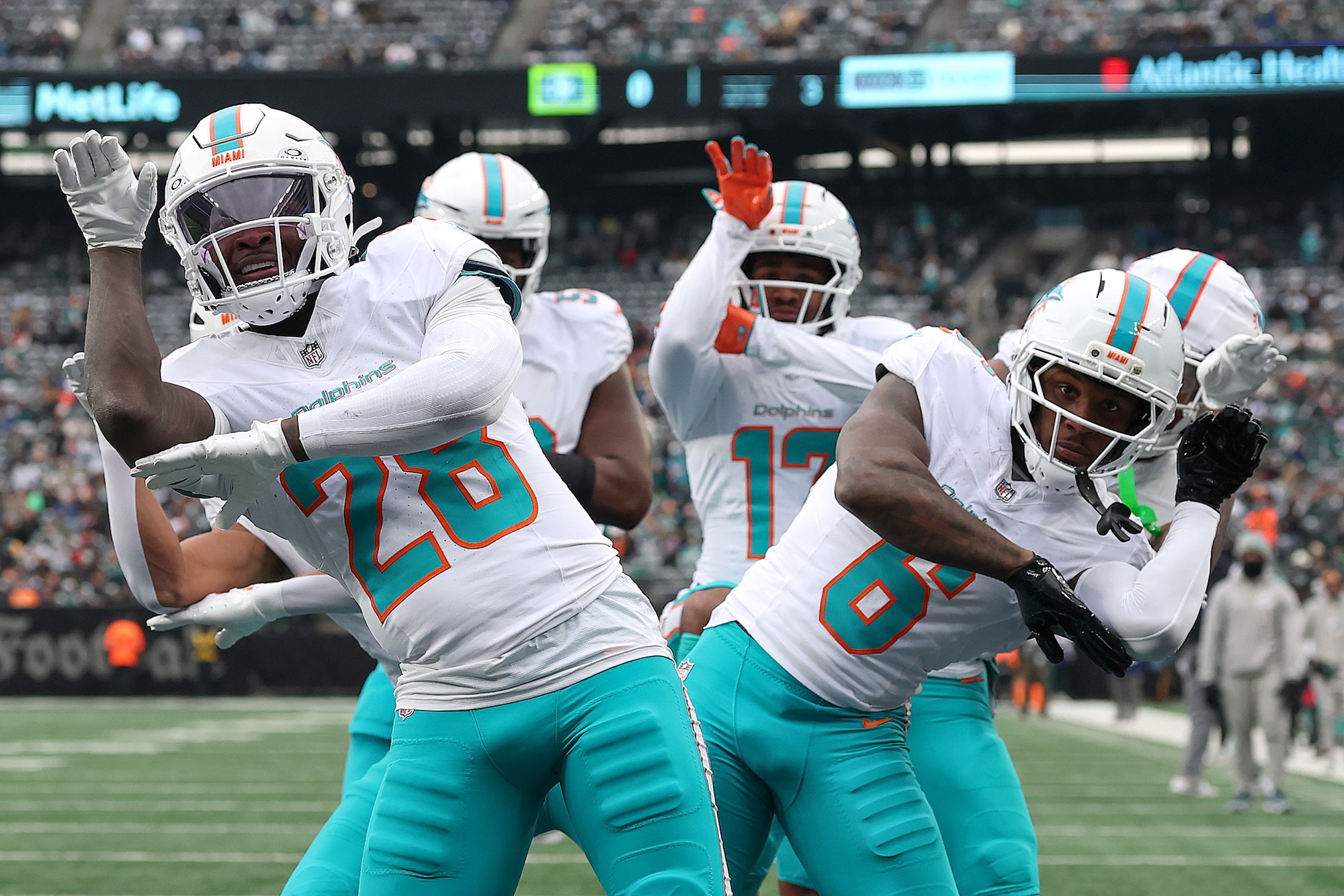 Miami Dolphins Hit 6–7, Unlock Internet Meme Status