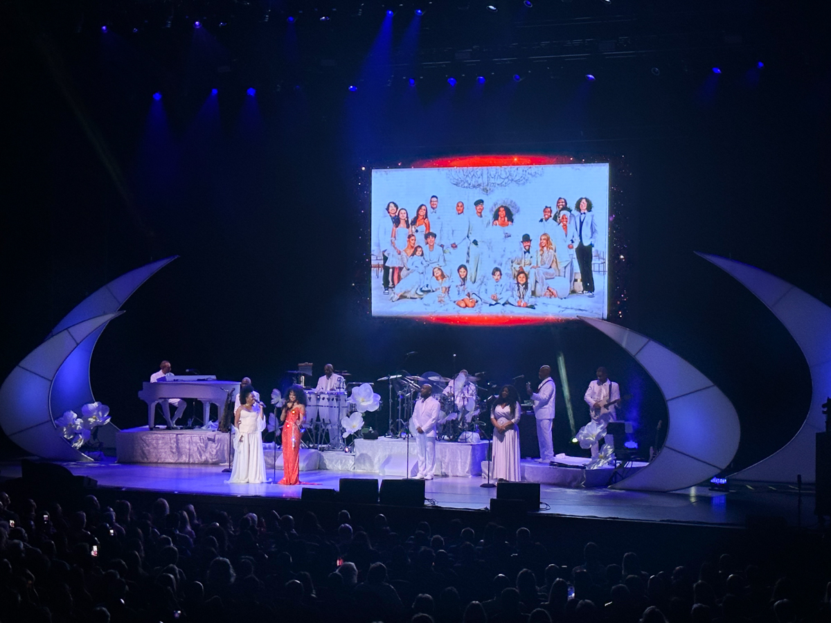 Review: Diana Ross Delivers Timeless Hits at Hard Rock Live