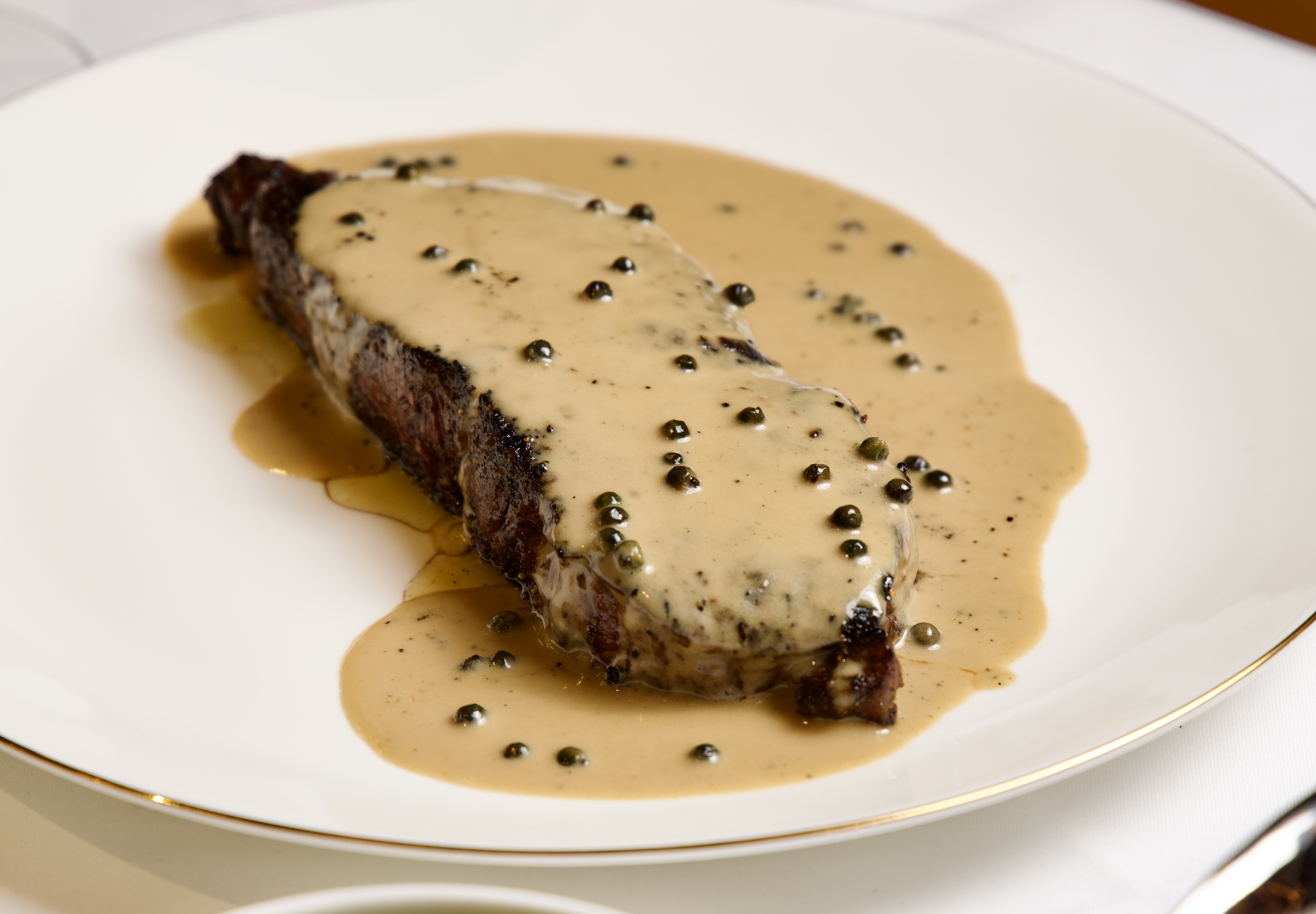 Stephen Starr Opens Swanky Steakhouse at Bal Harbour Shops