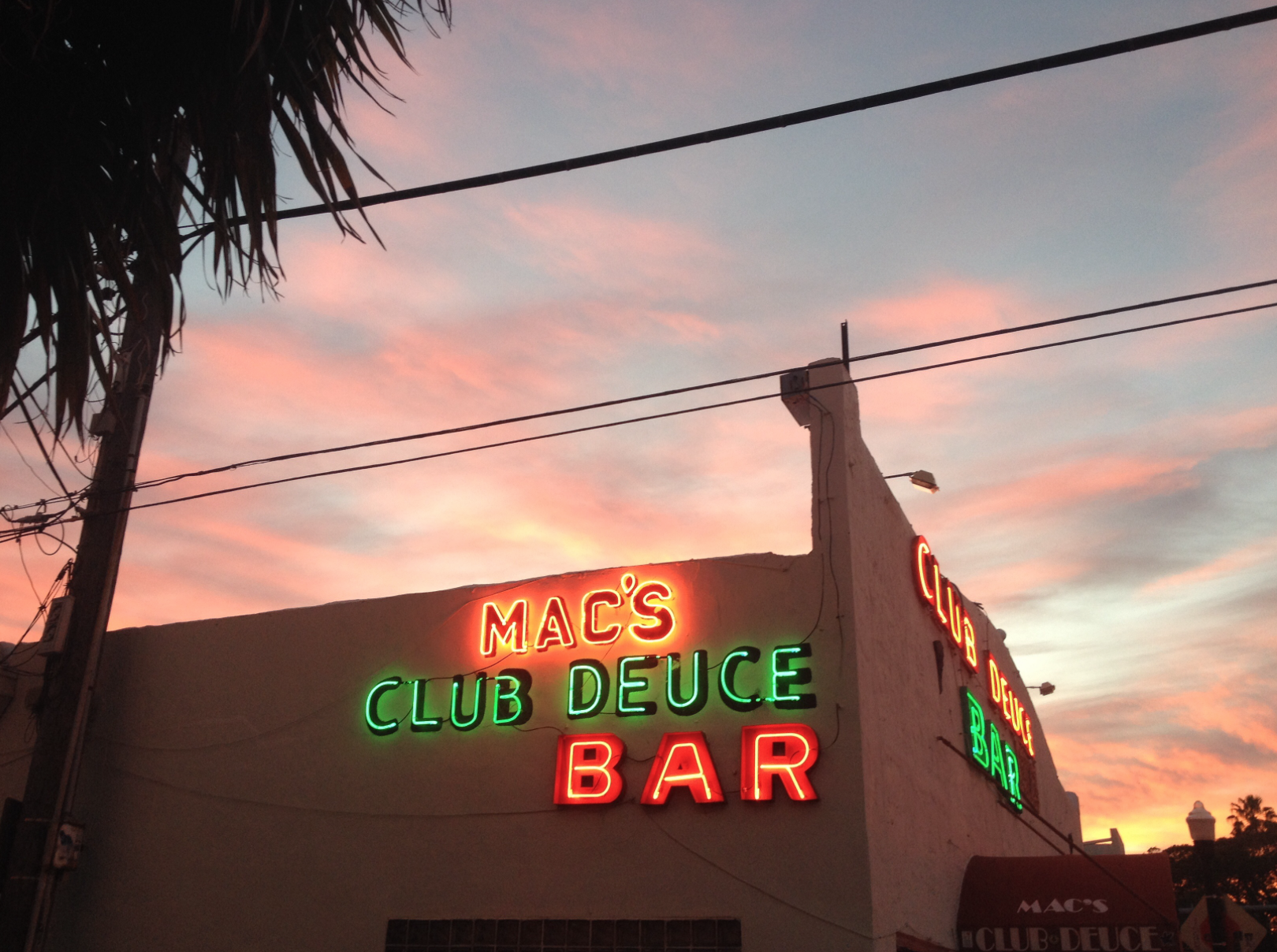 The Ten Best Bars in Miami Beach | Miami New Times