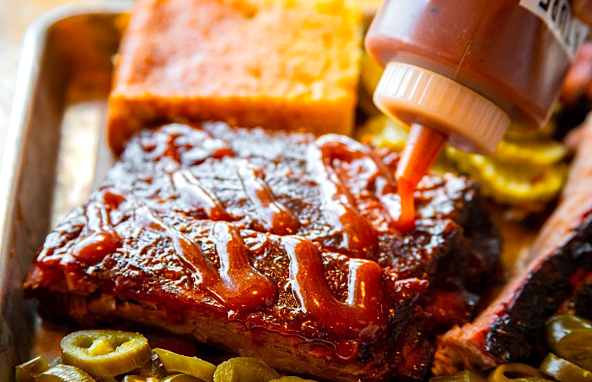 Popular Florida Barbecue Chain 4 Rivers Smokehouse to Open on Sundays ...