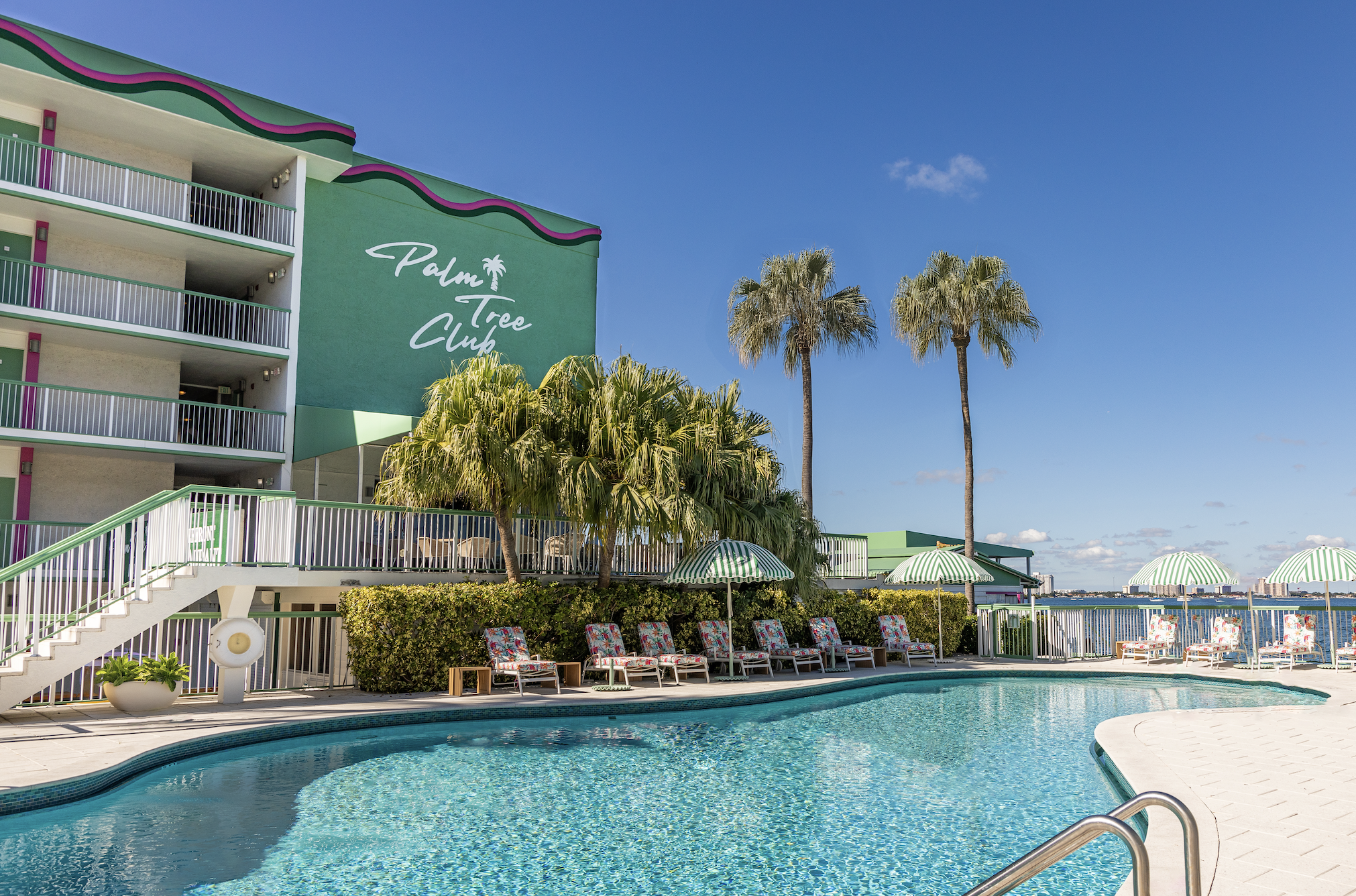 Palm Tree Club Restaurant Opens at Former North Bay Village Shuckers ...